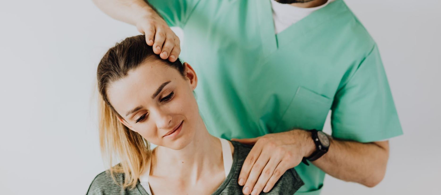 Arthrose cervicale : Comment limiter l'usure et soulager l'arthrose du ...